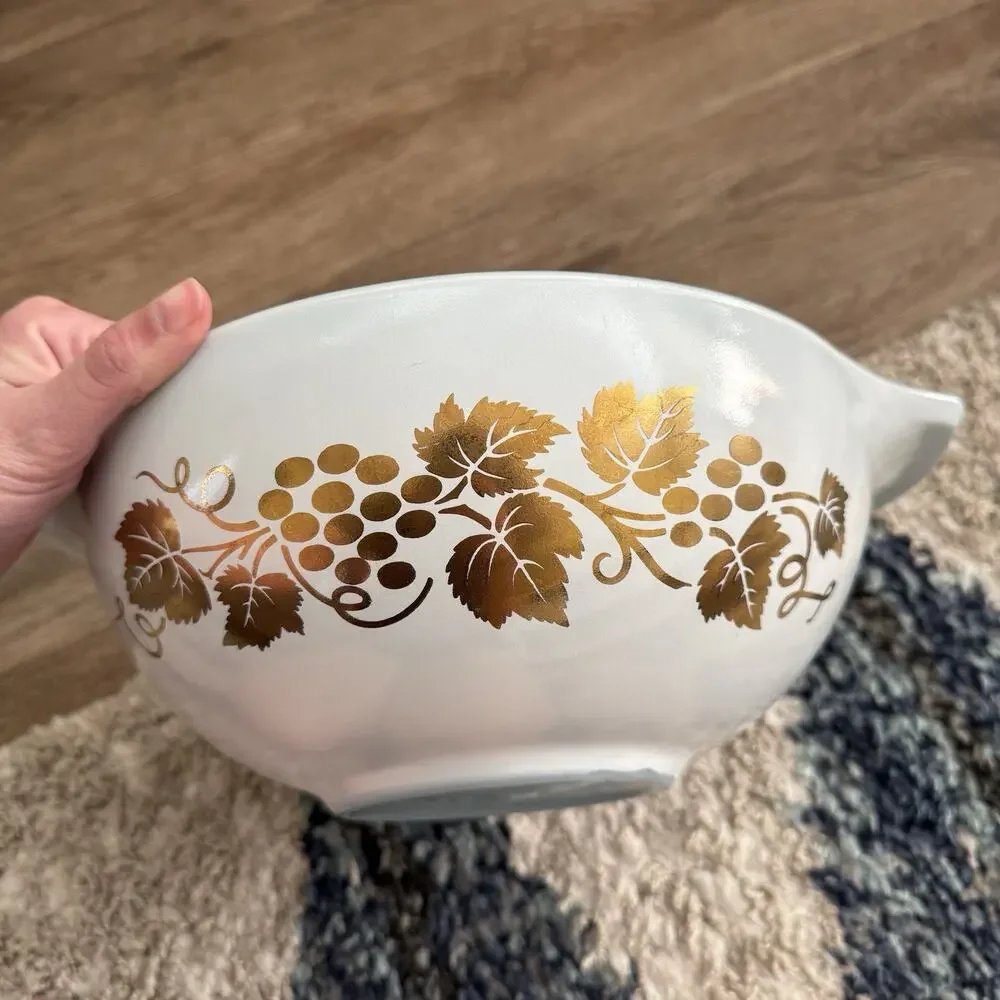 Pyrex | Dining | Vintage Pyrex Cinderella Golden Grapes Chip And Dip ...